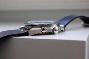 Omega Speedmaster Reduced Review: Price, Specs & Reduced vs ...